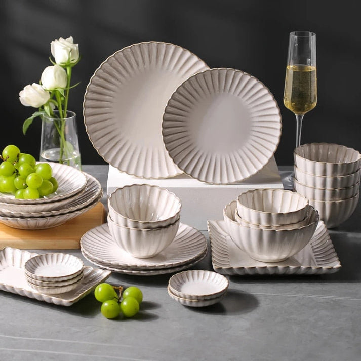 Lilly & Lula | White Scalloped Ceramic Tableware Plates & Bowls - 6 Sizes